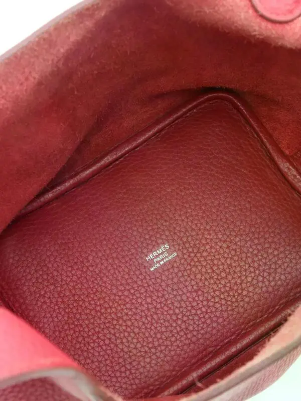 Hermès 2015 Clemence Picotin Lock 18 Handbag - Red