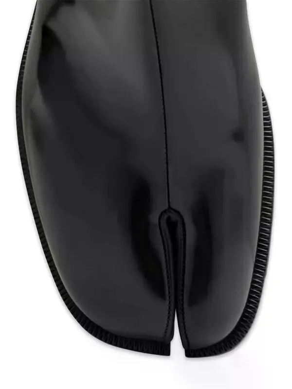 MAISON MARGIELA Tabi Leather Chelsea Boots