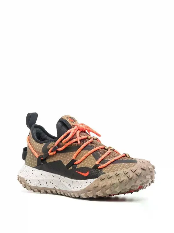 Nike Mountain Fly Low Gore-tex Se Hazel Rush Sneakers
