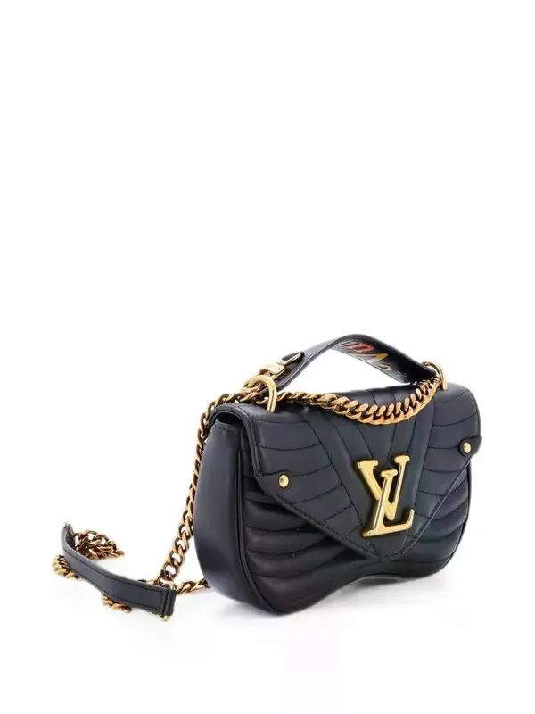LOUIS VUITTON New Wave Chain Bag Quilted Leather Pm Shoulder Bag