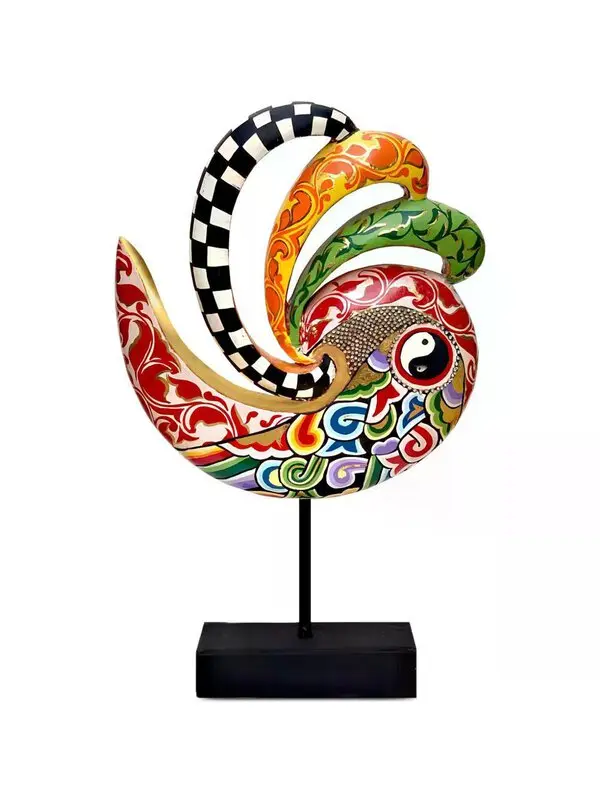TOMS DRAG Blossom Sculpture