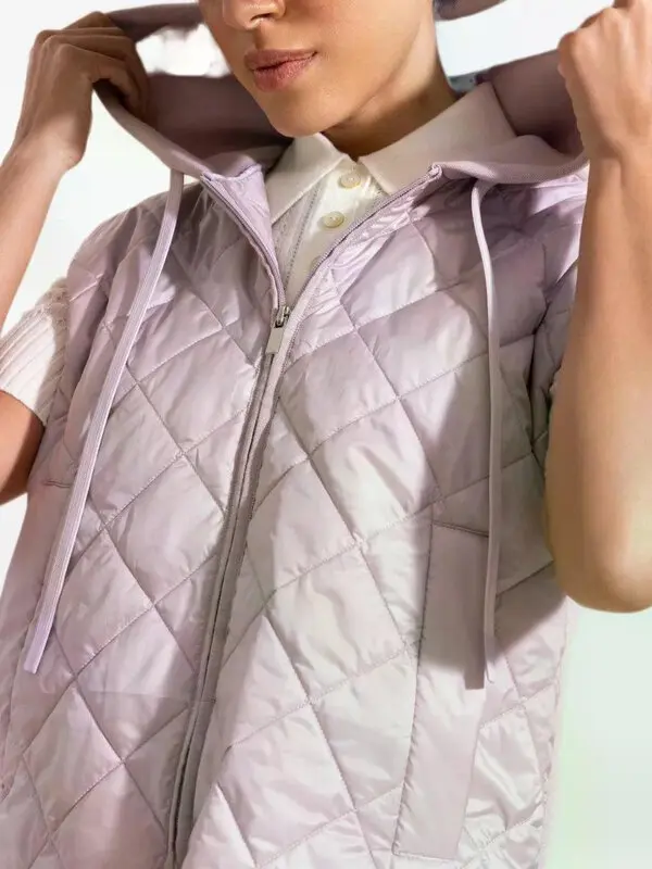 Max Mara Quilted Hooded Gilet