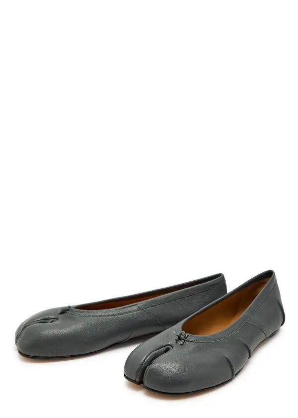 MAISON MARGIELA Tabi Leather Ballet Flats