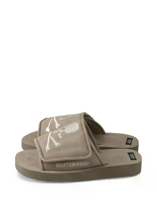 MASTERMIND WORLD X Suicoke Slides - Neutrals