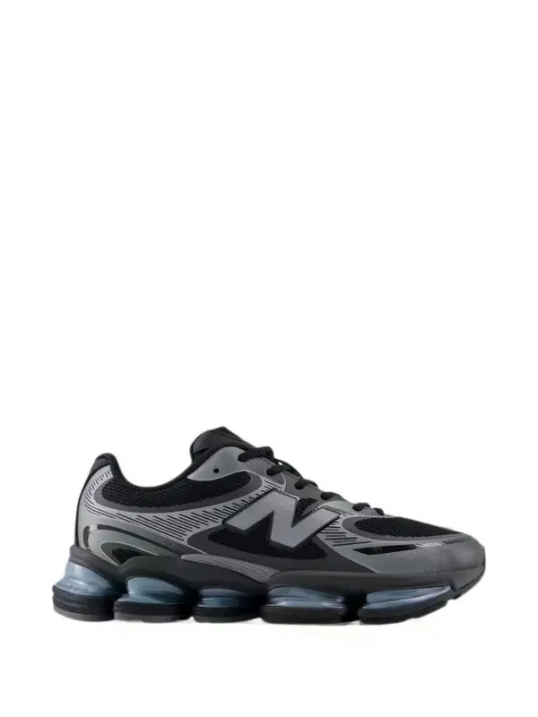 NEW BALANCE 2000 Sneakers - Black