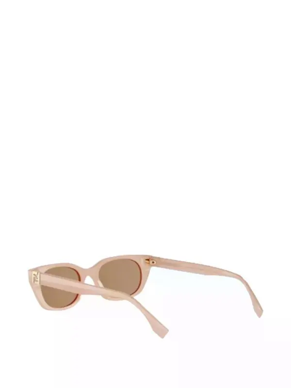 Fendi Logo-plaque Cat-eye Sunglasses