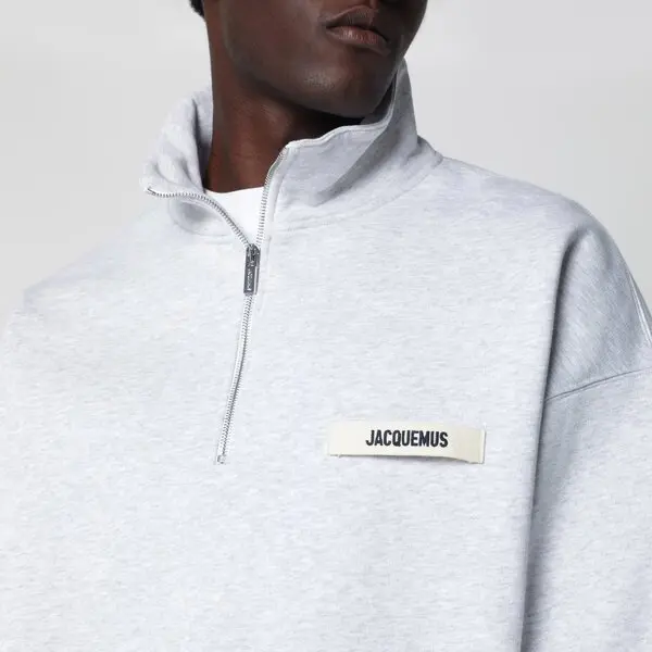 Jacquemus Light Zip-neck Sweatshirt With Gros Grain Logo - Grey