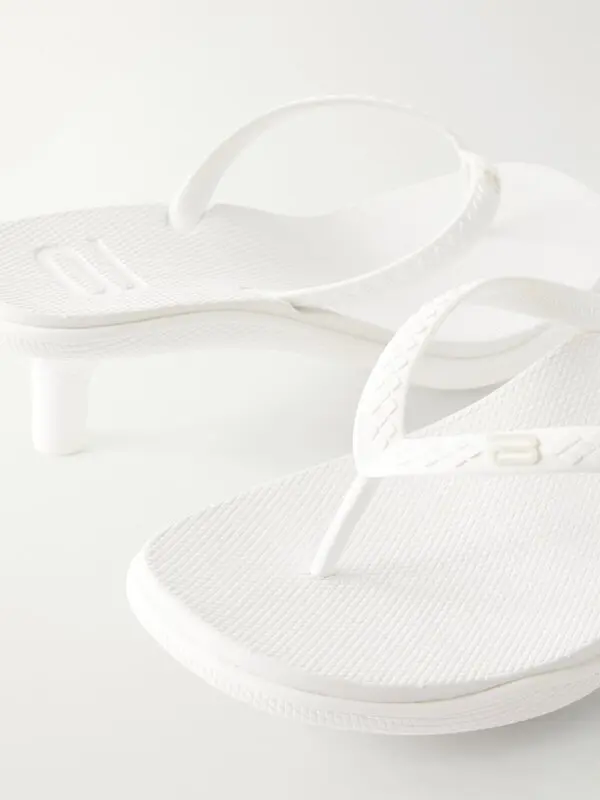BLOUMME Arc 40 Rubber Thong Sandals