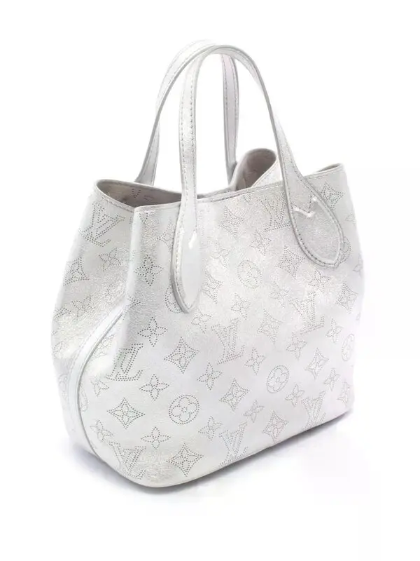 LOUIS VUITTON 2010-2026 Monogram Mahina Blossom Pm Satchel