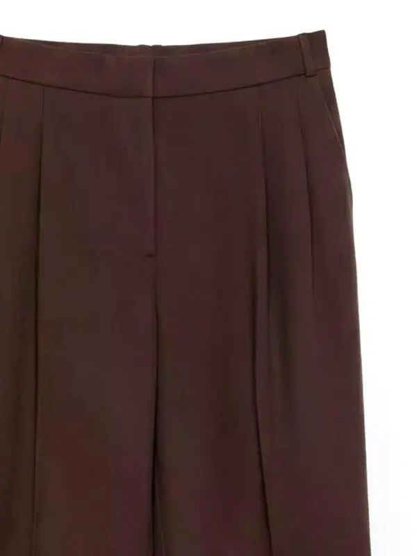 Black Label Pleated Wide-leg Trousers