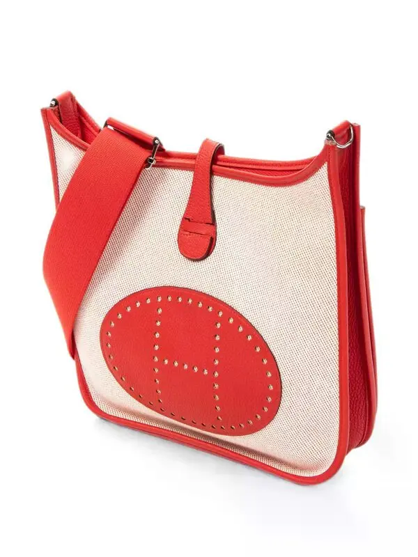 Hermès Evelyn Iii Pm Shoulder Bag - Red
