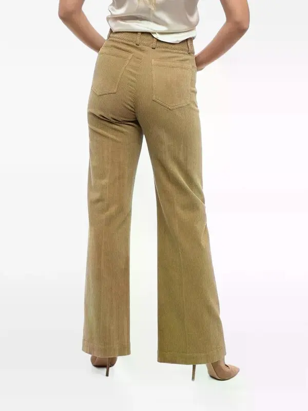 QL2 QUELLEDUE Patch-pocket Corduroy Trousers
