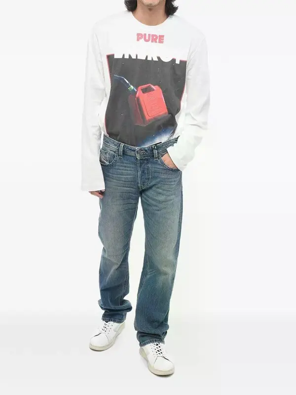 DIESEL® Larkee-x Straight-leg Jeans