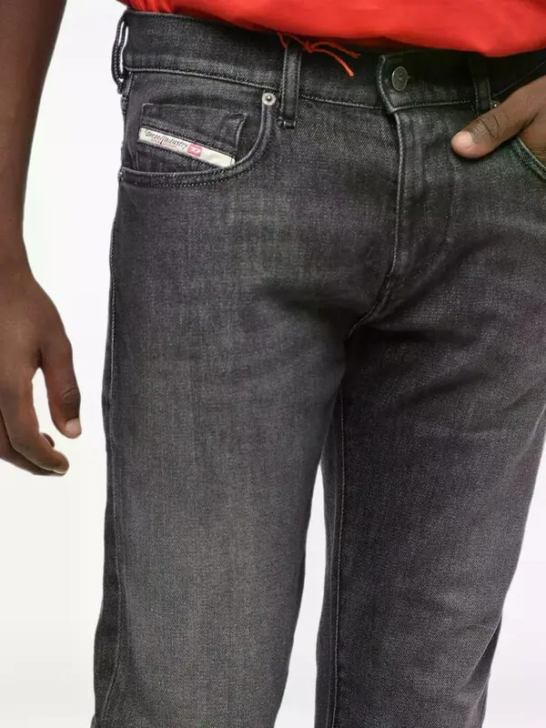 DIESEL® D-strukt Slim-fit Jeans