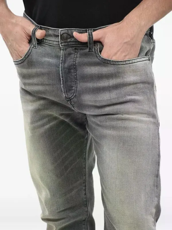 DIESEL® Belt-loops Jeans