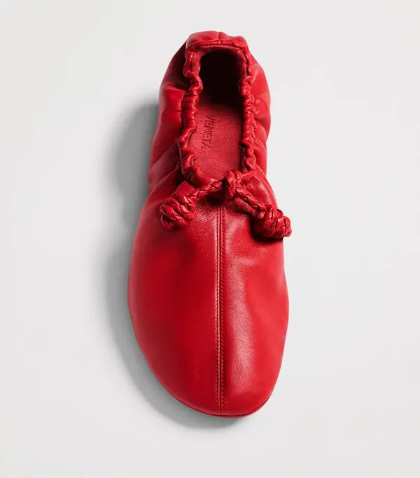 Bottega Veneta Leather Scrunched Ballet Flats