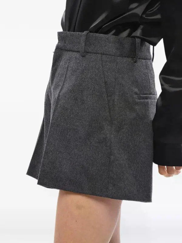 SUPER BLOND Tailored Shorts