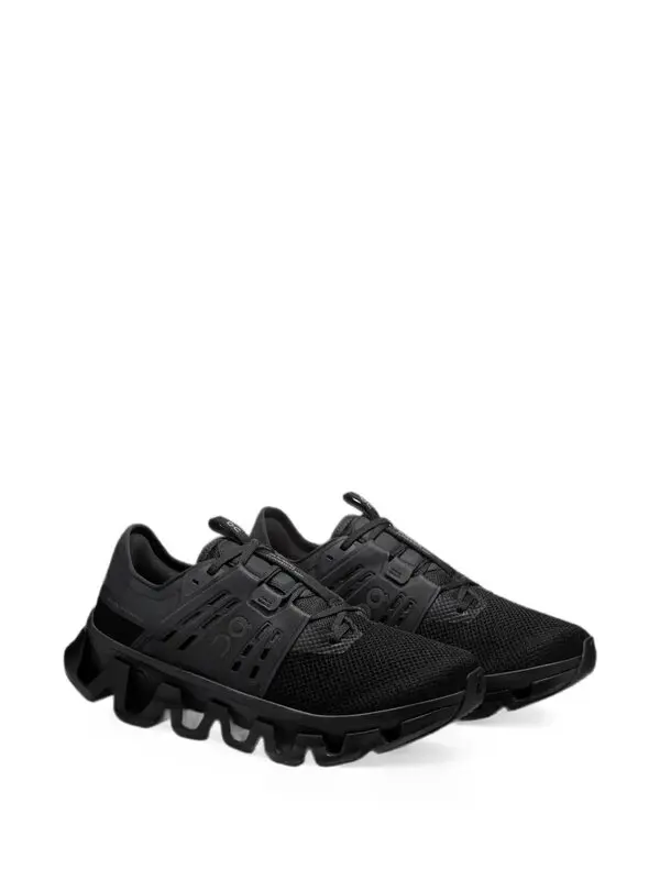 On Cloudswift Amp Sneakers
