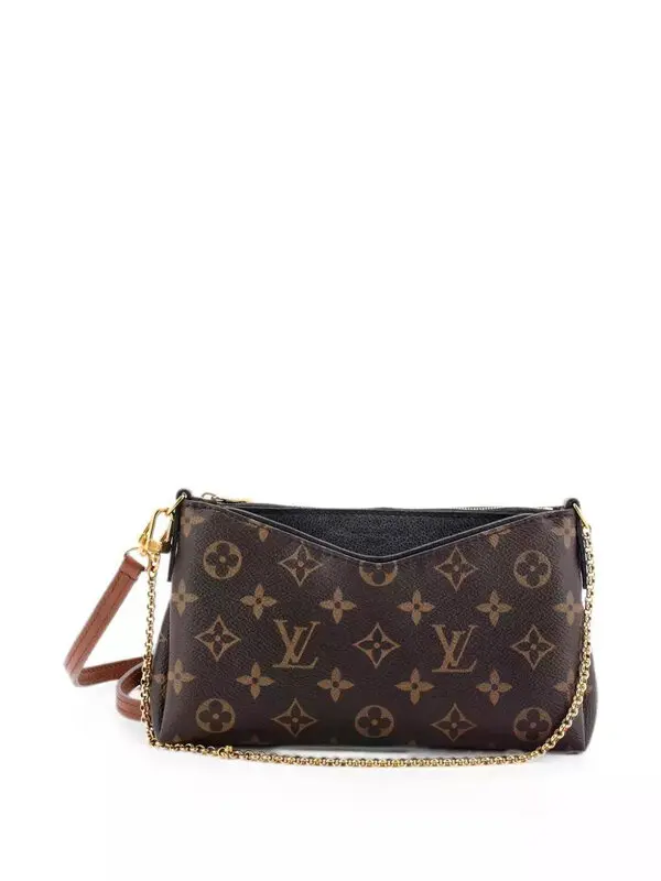 LOUIS VUITTON Pallas Monogram Canvas With Leather Clutch Bag - Black