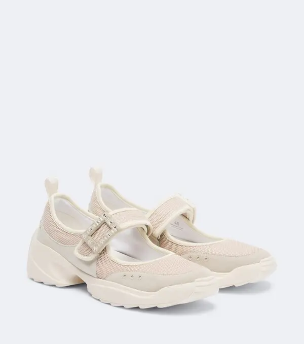ROGER VIVIER Viv On The Run Embellished Sneakers - Beige
