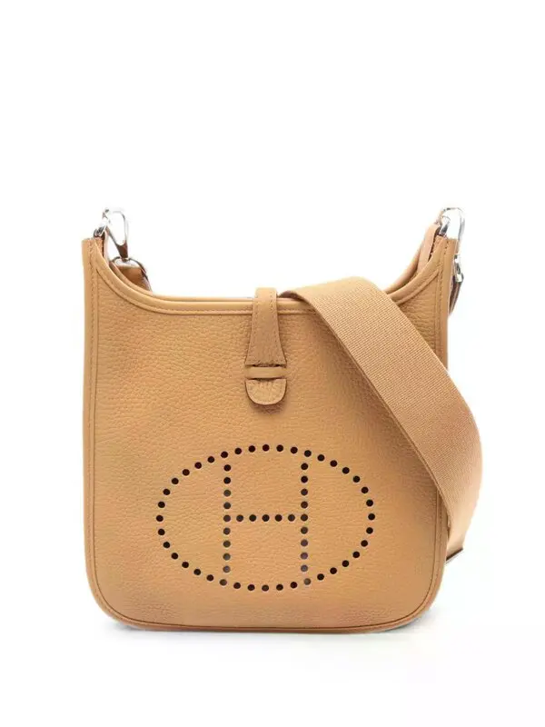 Hermès 2026 23 Evelyne Crossbody Bag - Neutrals
