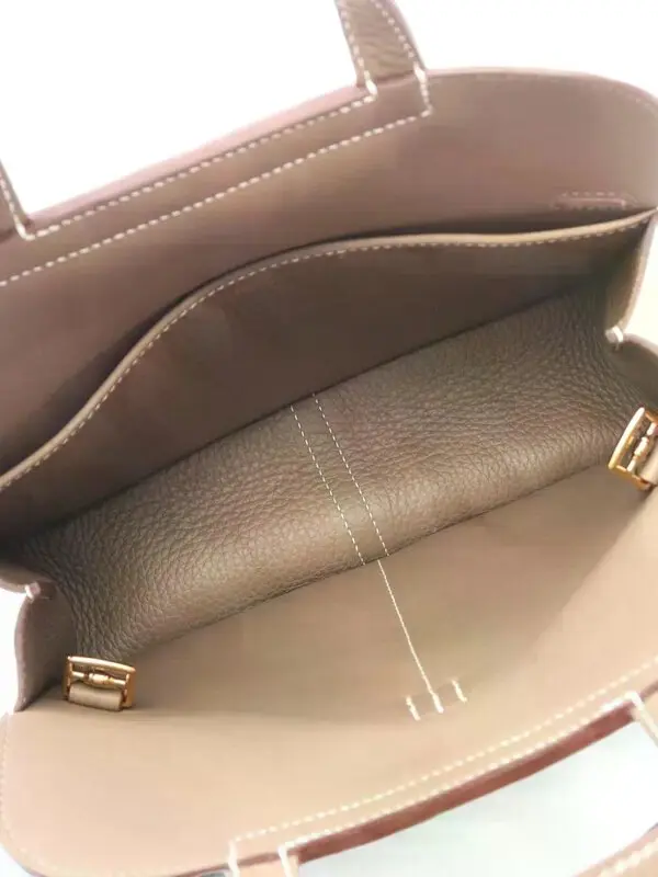 Hermès 2025 Me Mearzan Clemence Handbag