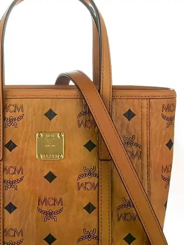 Mcm Visetos-print Logo-plaque Tote Bag