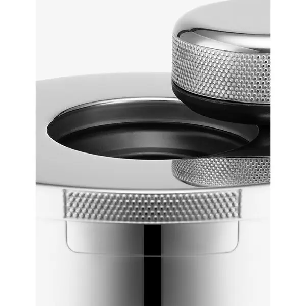 BODUM Double-wall Electric Stainless-steel Kettle 34oz