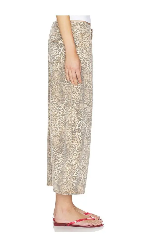 Lioness Horseshoe Cropped Jeans In . Also