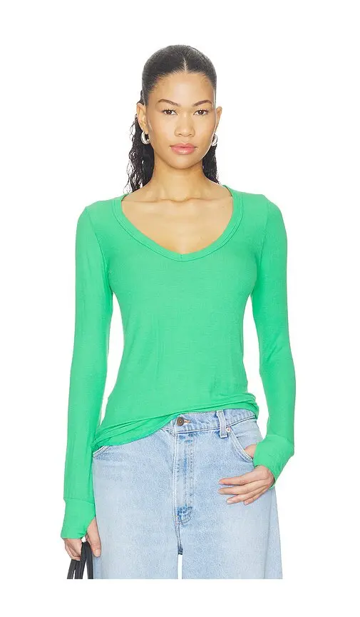 Michael Lauren Otis Long Sleeve Fitted V-neck In . Also - Green