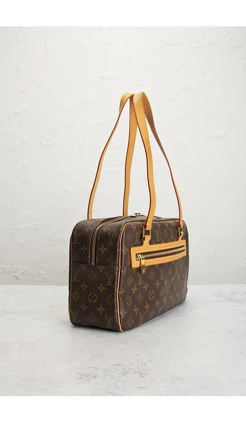 FWRD RENEW Louis Vuitton Monogram Cite Gm Shoulder Bag