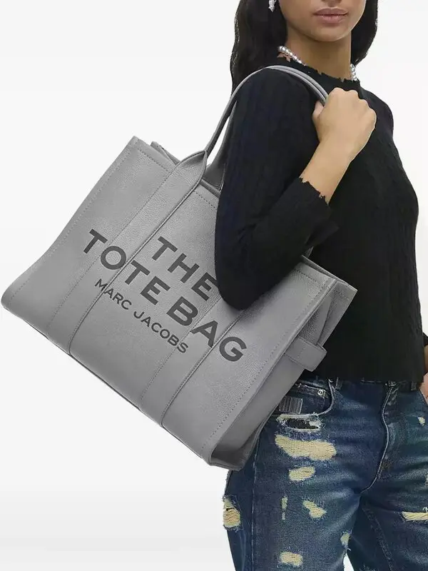 Marc Jacobs The Large Tote Bag