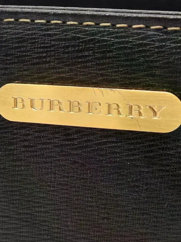 Burberry 2000-2017 Leather Handbag