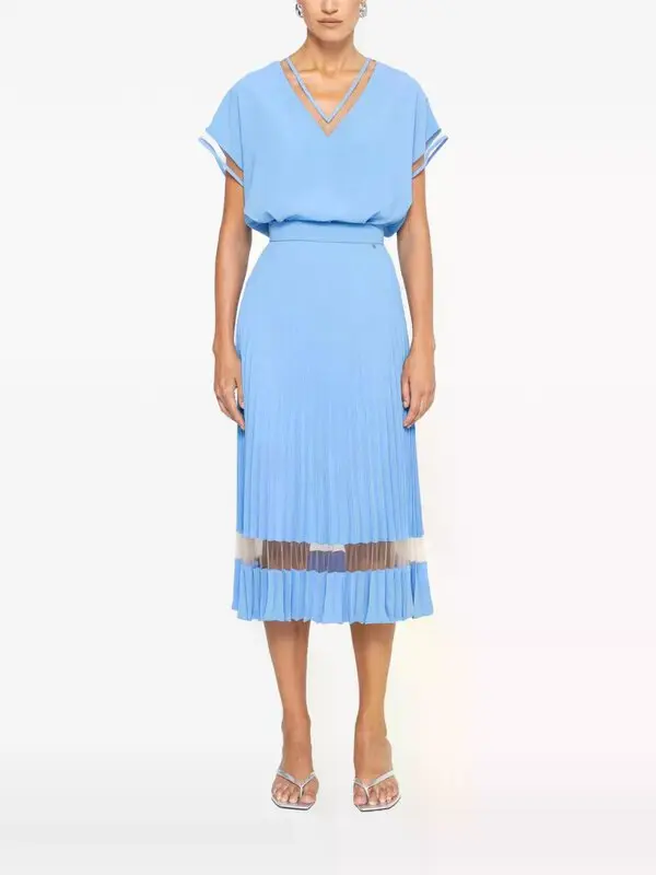 NISSA V-neck Top - Blue