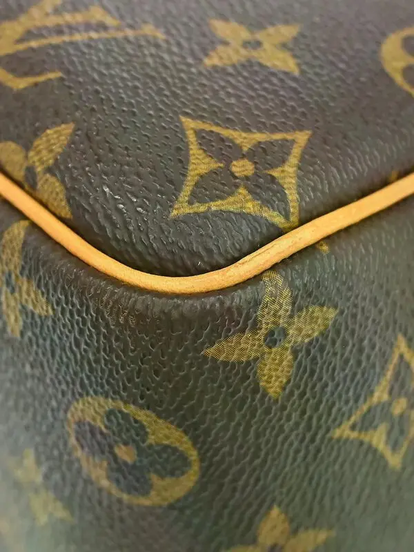 LOUIS VUITTON 1998 Monogram Deauville Handbag - Brown