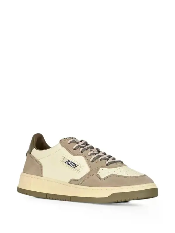AUTRY Medalist Perforated Panelled Sneakers - Neutrals