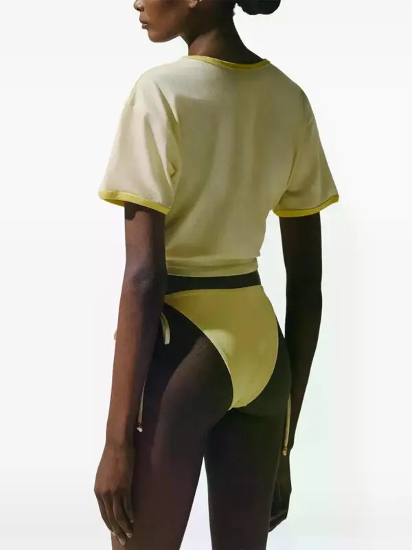BAOBAB Tika Ring Detail Cropped T-shirt - Neutrals