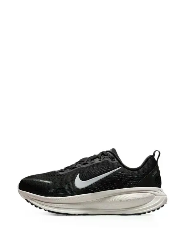 Nike Vomero 18 Lace-up Sneakers - Black