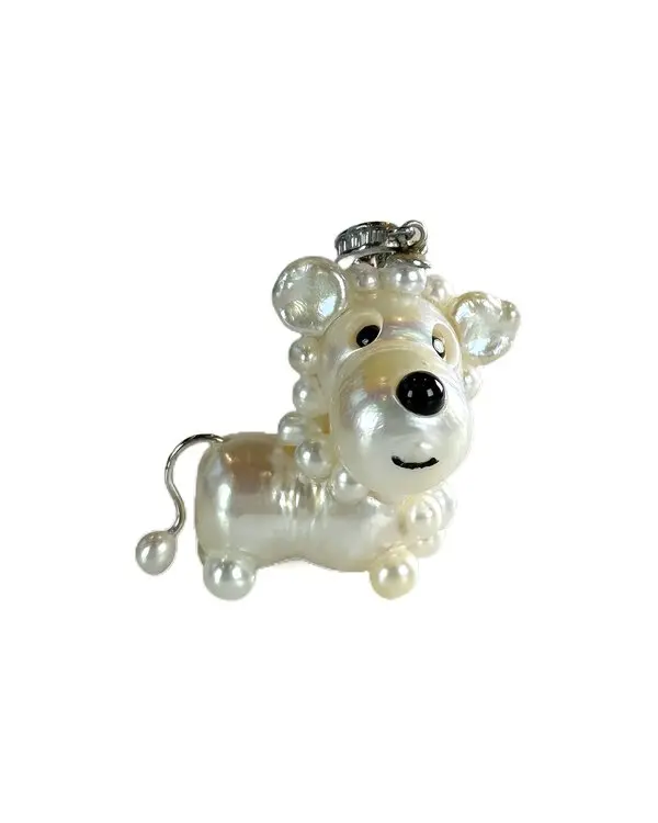 SMUCCII Lunie Pearl Lion Charm