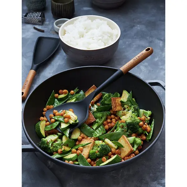 STAUB Cast Iron Wok 37cm