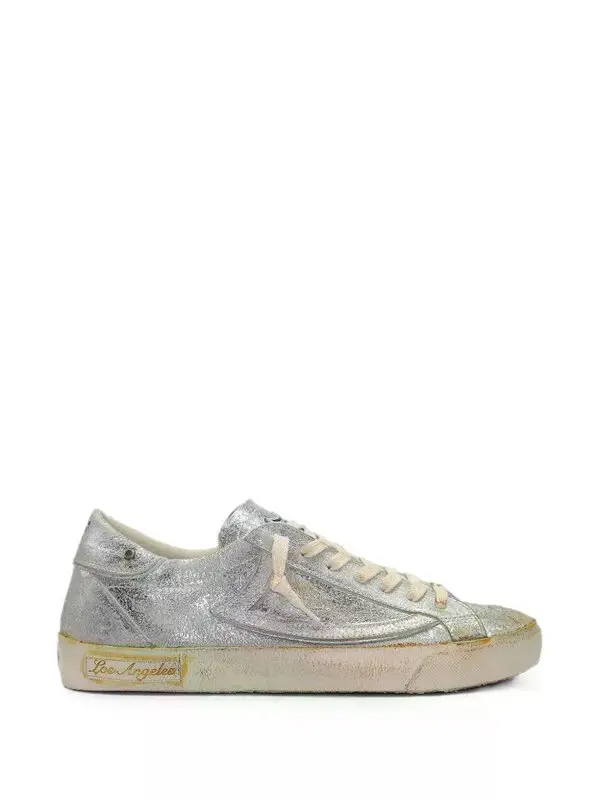 HTC LOS ANGELES Vipers Distressed-finish Low-top Sneakers - Silver