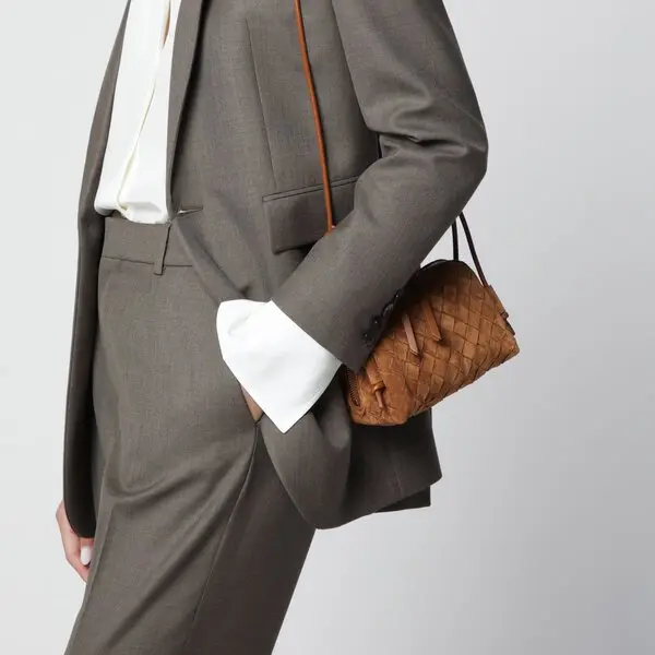 Bottega Veneta Intrecciato Concert Zip Leather Pouch - Brown