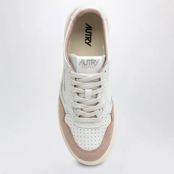 AUTRY Medalist Low Sneakers In Leather And Blush Suede - White