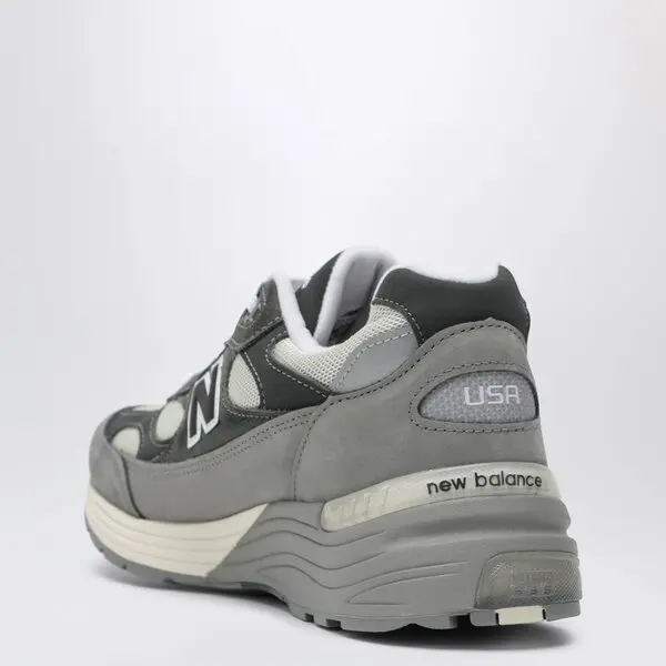 NEW BALANCE Made In Usa 992 Sneakers - Grey