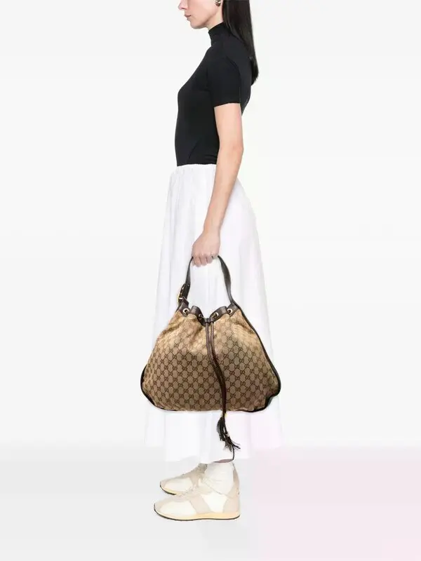 Gucci 2000-2015 Gg Canvas Interlocking Icon Drawstring Hobo Shoulder Bag - Neutrals