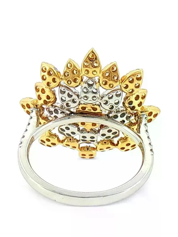 HYT JEWELRY Flower Diamond Ring - Silver