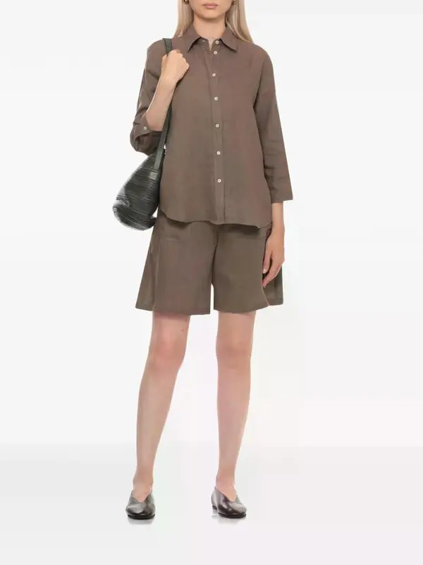 EMME Button-up Three-quarter-sleeved Shirt