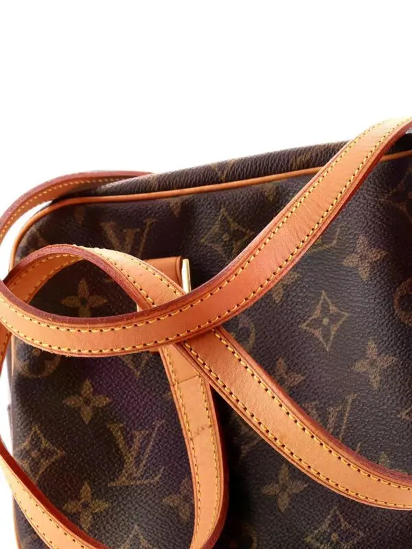 LOUIS VUITTON Cite Handbag Monogram Canvas Mm Shoulder Bag - Brown