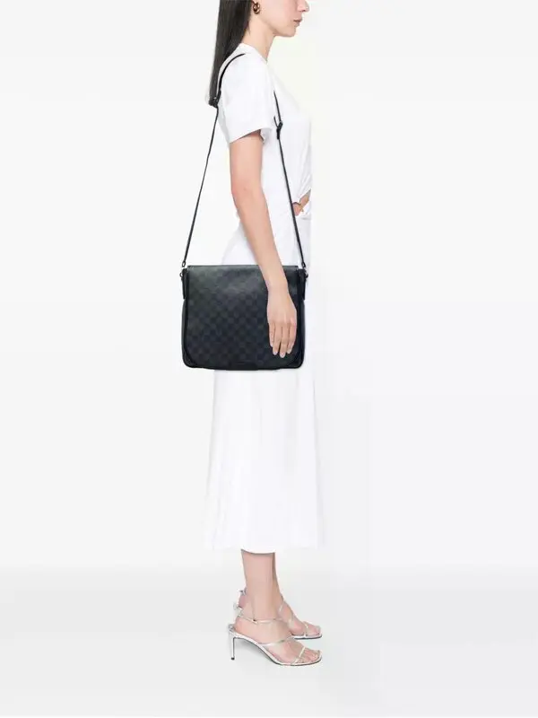 LOUIS VUITTON Damier Graphite Daniel Mm Crossbody Bag