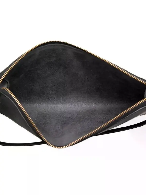 LOUIS VUITTON 2002 Epi Pochette Accessoires Shoulder Bag - Black